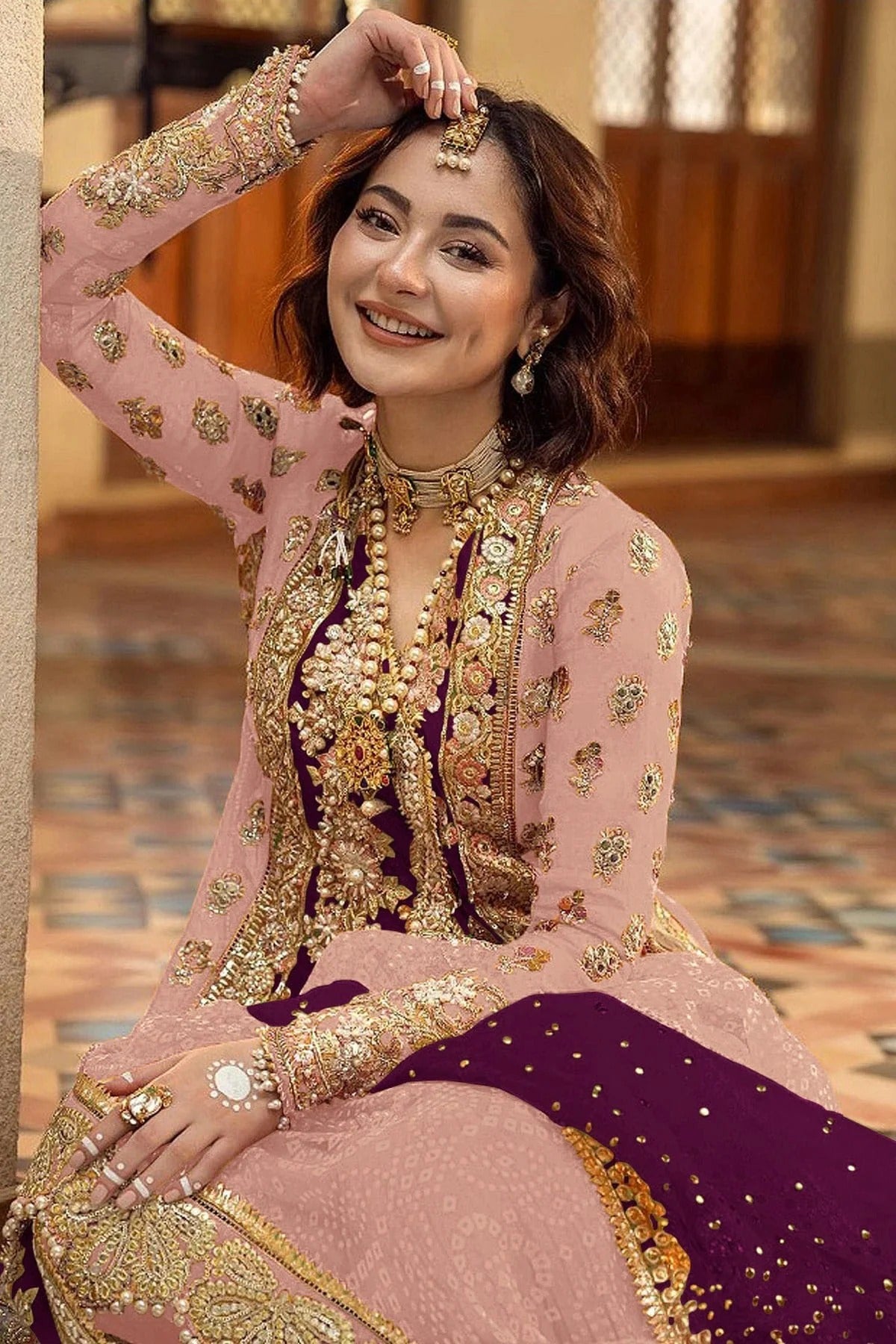 Pakistani Suits Online – Shop Modern & Traditional Suits – Ninecolours.com